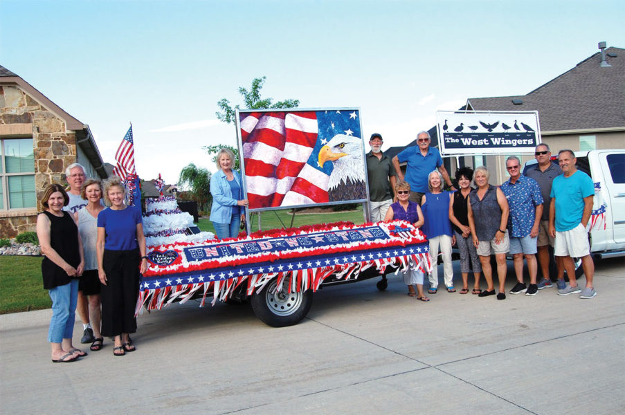 The West Wingers (Unit 10-1) build July 4th float – Robson Ranch ...