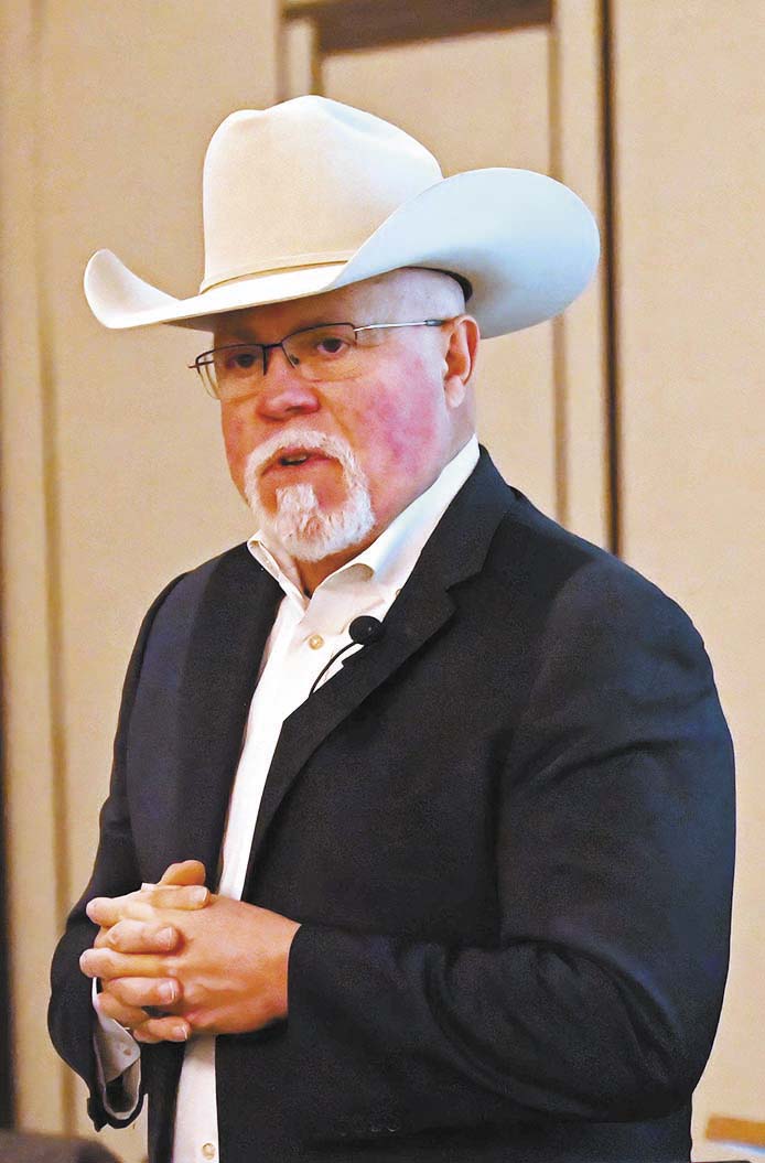 Sheriff Tracy Murphree Addresses the Gun Club – Robson Ranch Pioneer Press